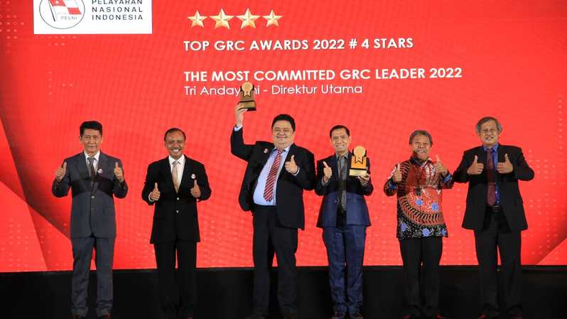 Pelni Raih 2 Penghargaan Top GRC Award 2022 - Jatimpedia Pelni Raih 2 Penghargaan Top GRC Award 2022 - Jatimpedia