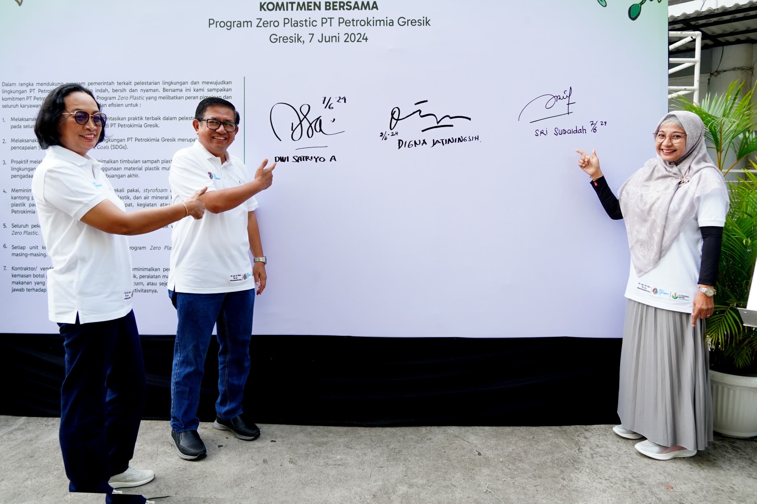 Petrokimia Gresik Komitmen Perangi Sampah Plastik - Jatimpedia Petrokimia Gresik Komitmen Perangi Sampah Plastik - Jatimpedia